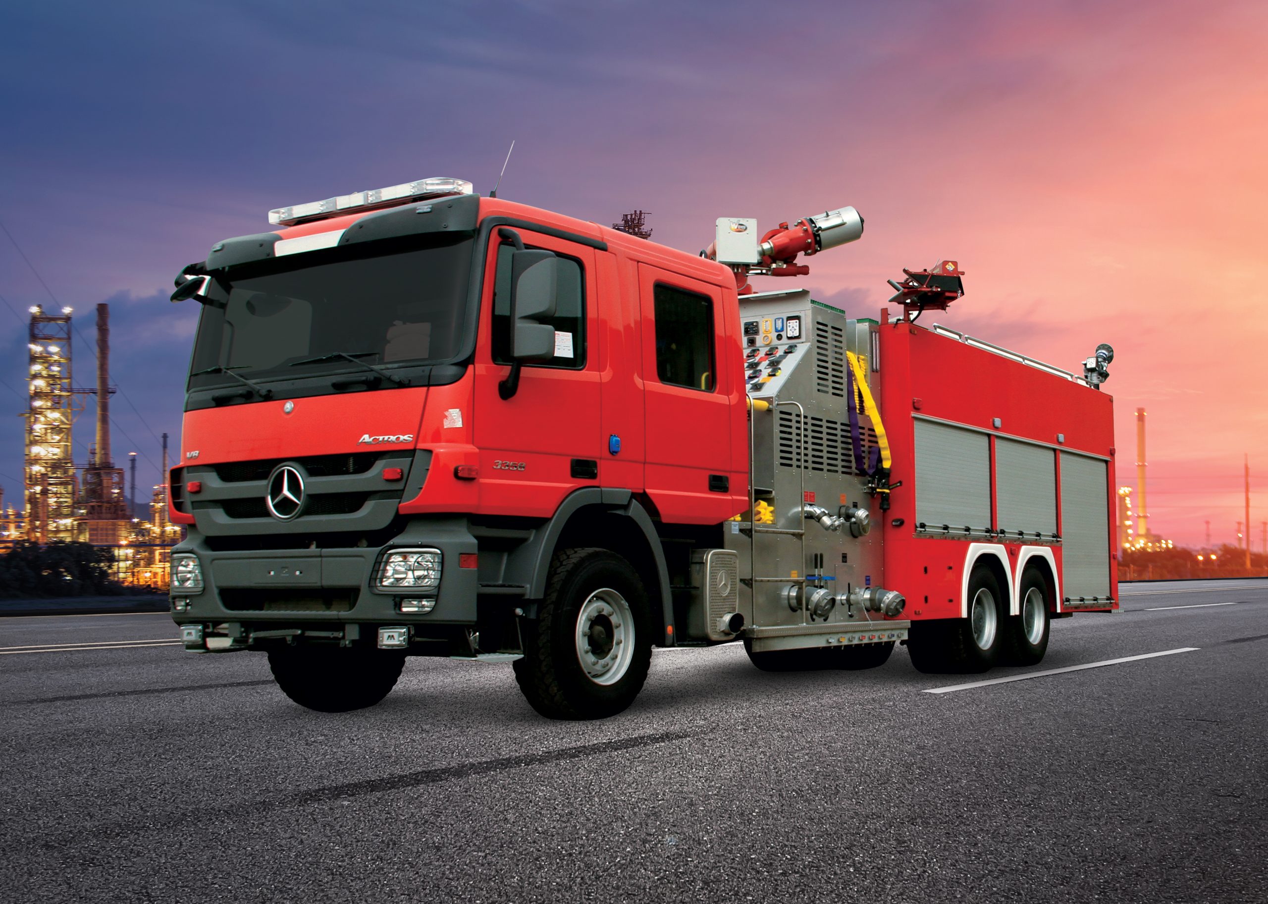 Industrial Fire Trucks & Pumper Tanker | Foam Tanker Manufacturer